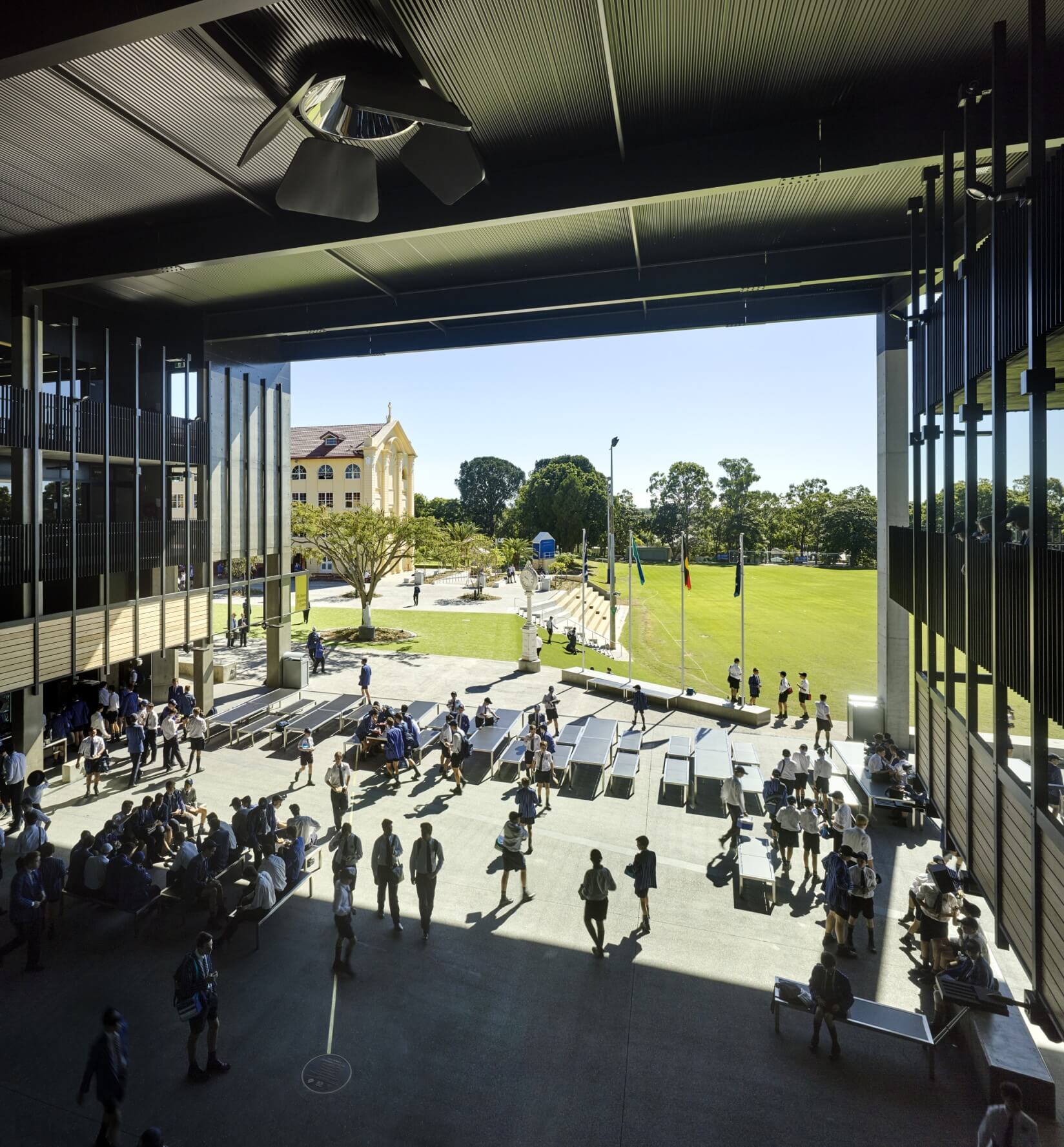 St Joseph's Nudgee College Hanly Learning Centre - m3architecture