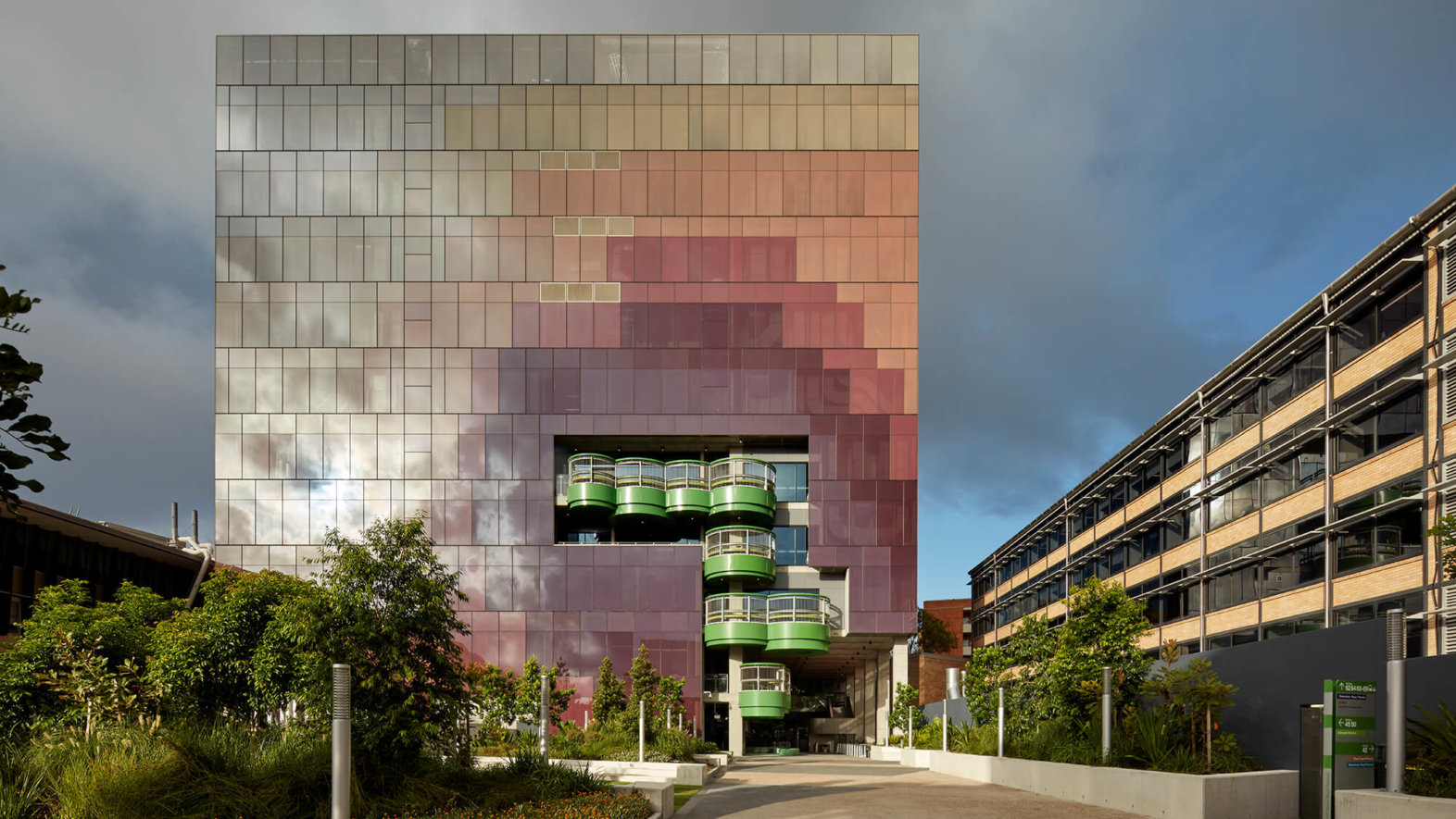 The University of Queensland Andrew N. Liveris Building - m3architecture